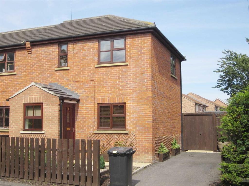 Back Lane, Topcliffe 2 bed semi-detached house - £600 pcm (£138 pw)