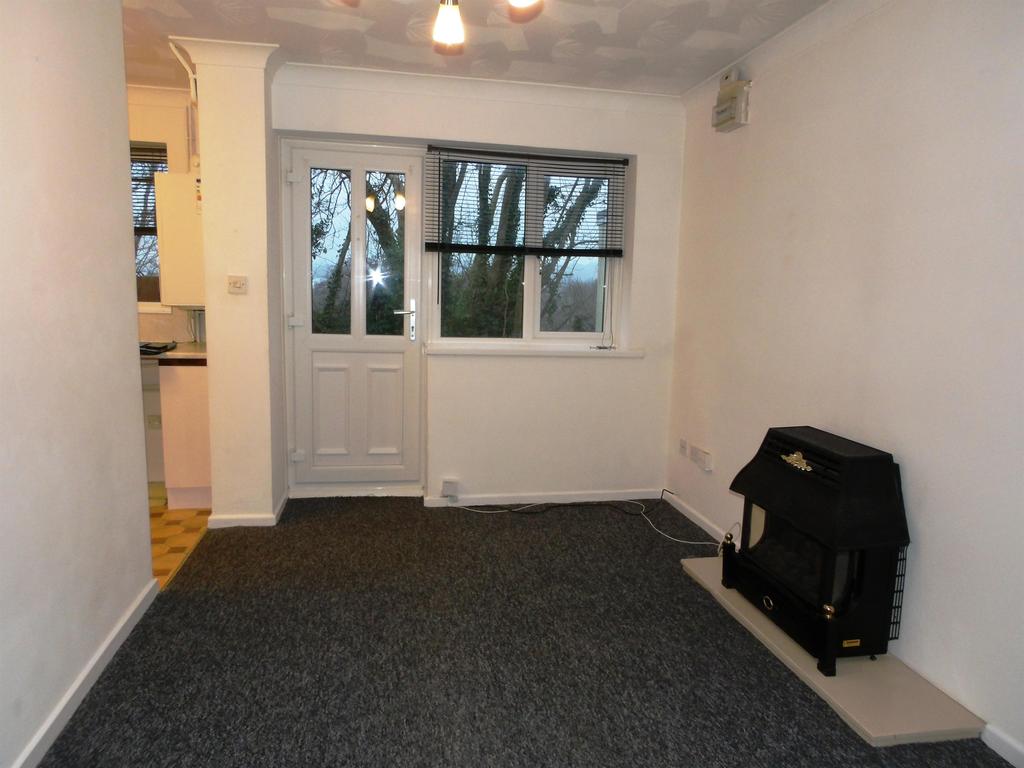 Willowturf Court Bryncethin Bridgend Cf32 9ph 1 Bed End Of Terrace