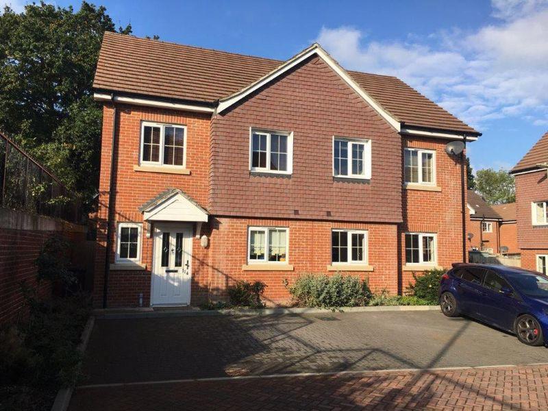Hindmarch Crescent, Hedge End, SO30 0AP 4 bed semi-detached house - £ ...