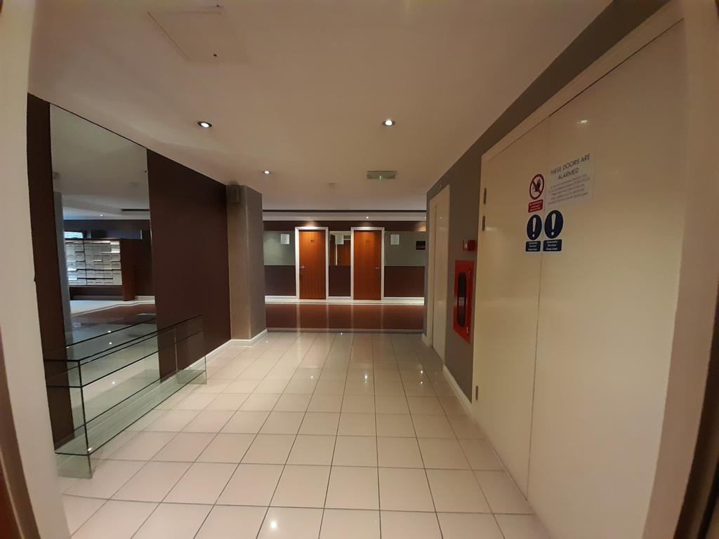Meridian Place, E14 2 bed flat - £1,700 pcm (£392 pw)