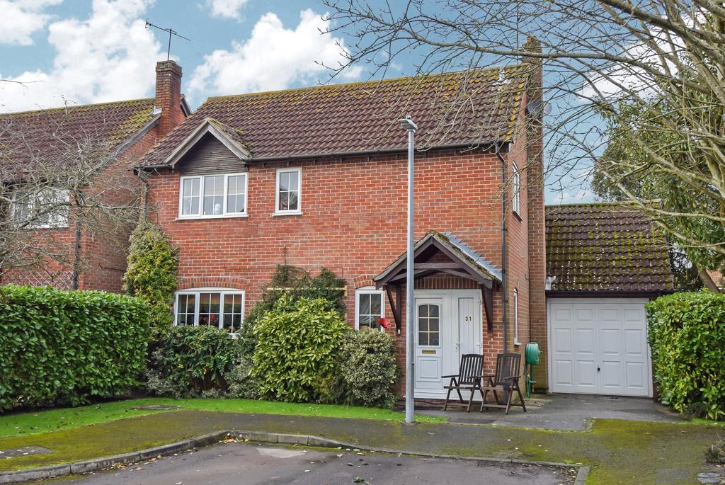 Vicarage Gardens, Netheravon... 3 bed detached house - £285,000