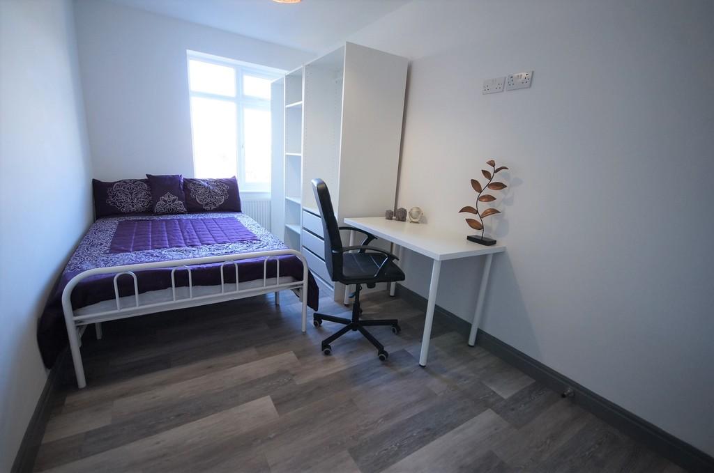 Burnsall Road, Canley, Coventry, CV5 6BU 2 bed apartment - £950 pcm (£ ...