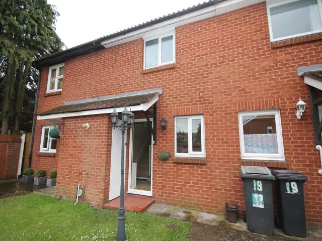 Tincleton Gardens Muscliffe 2 Bed Terraced House £975 Pcm £225 Pw