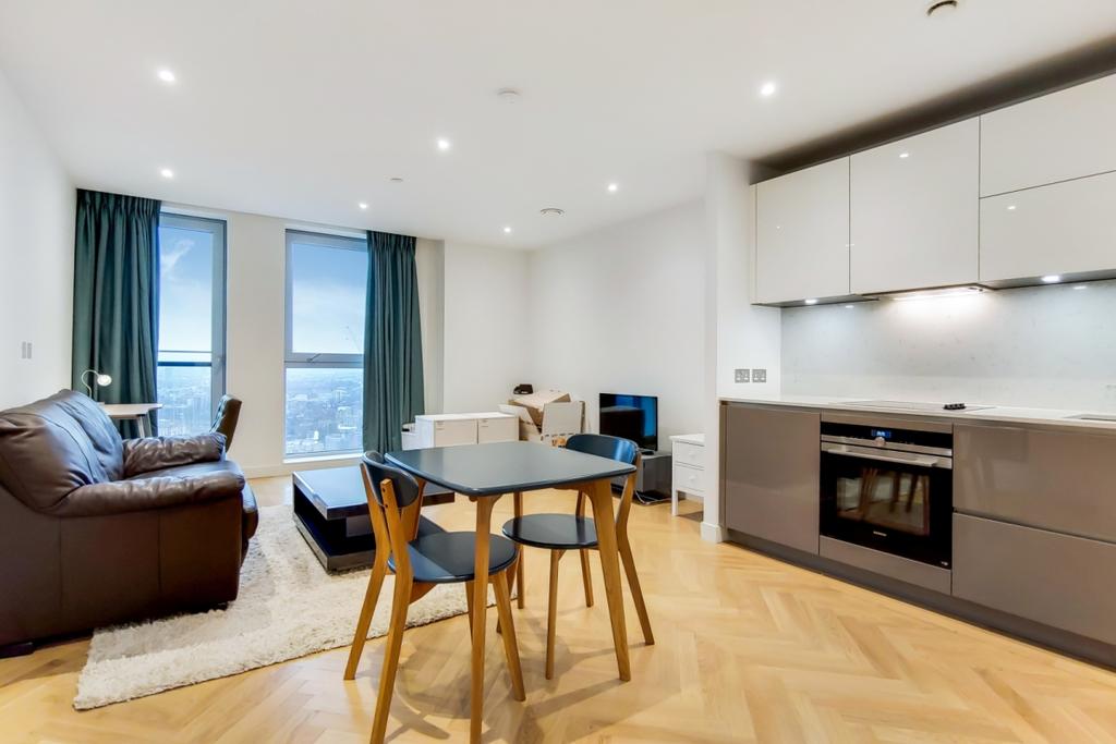 Two Fifty One, SE1 1 bed apartment - £1,842 pcm (£425 pw)