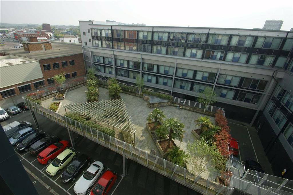 Citispace West, Leeds City Centre, LS2 1 bed flat - £425 pcm (£98 pw)