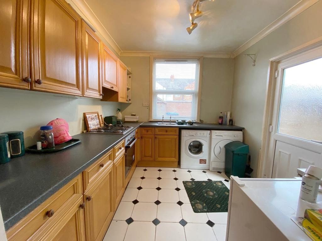 Orford Avenue Warrington Wa2 3 Bed Terraced House £130 000