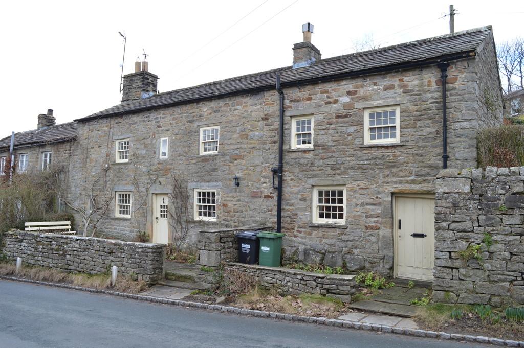 Raisbeck House, Healaugh, Swaledale 3 bed semi-detached house - £225,000
