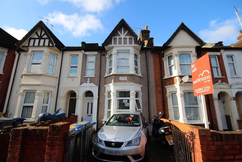 St Johns Avenue, Harlesden, NW10 4ED 2 bed apartment - £450,000