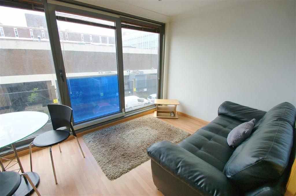 Citispace, Leeds City Centre, LS2 1 bed flat - £400 pcm (£92 pw)