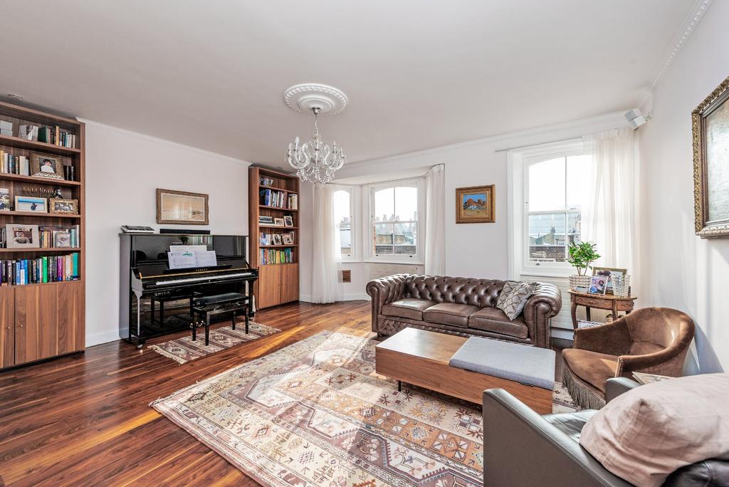 Callow Street, Chelsea 3 bed terraced house - £1,695,000
